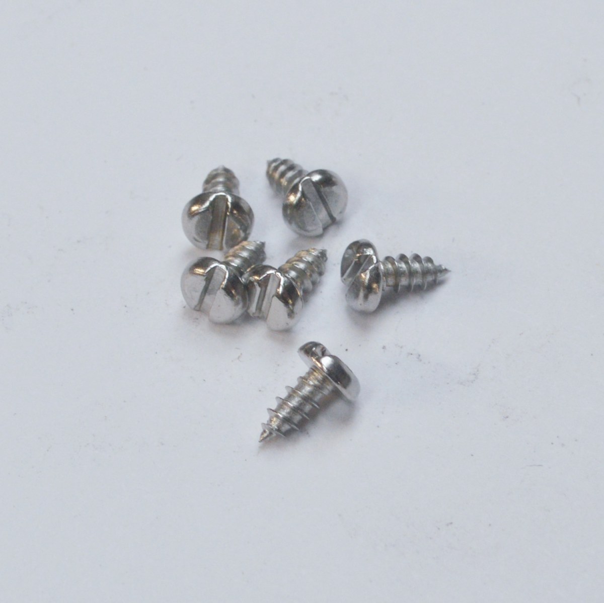 Norton Rear Hub Cover Retaining Screws - Stainless Classics