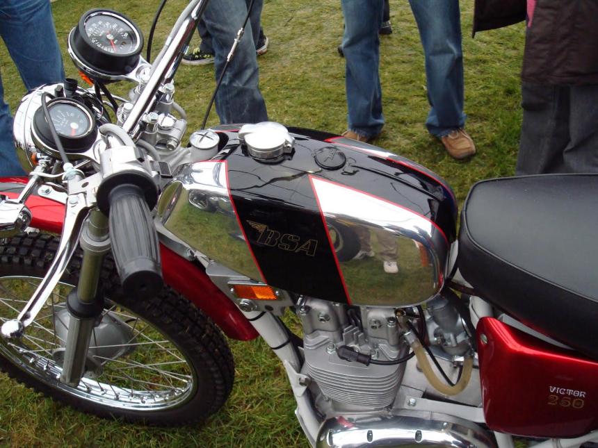 BSA/Triumph Singles - Stainless Classics